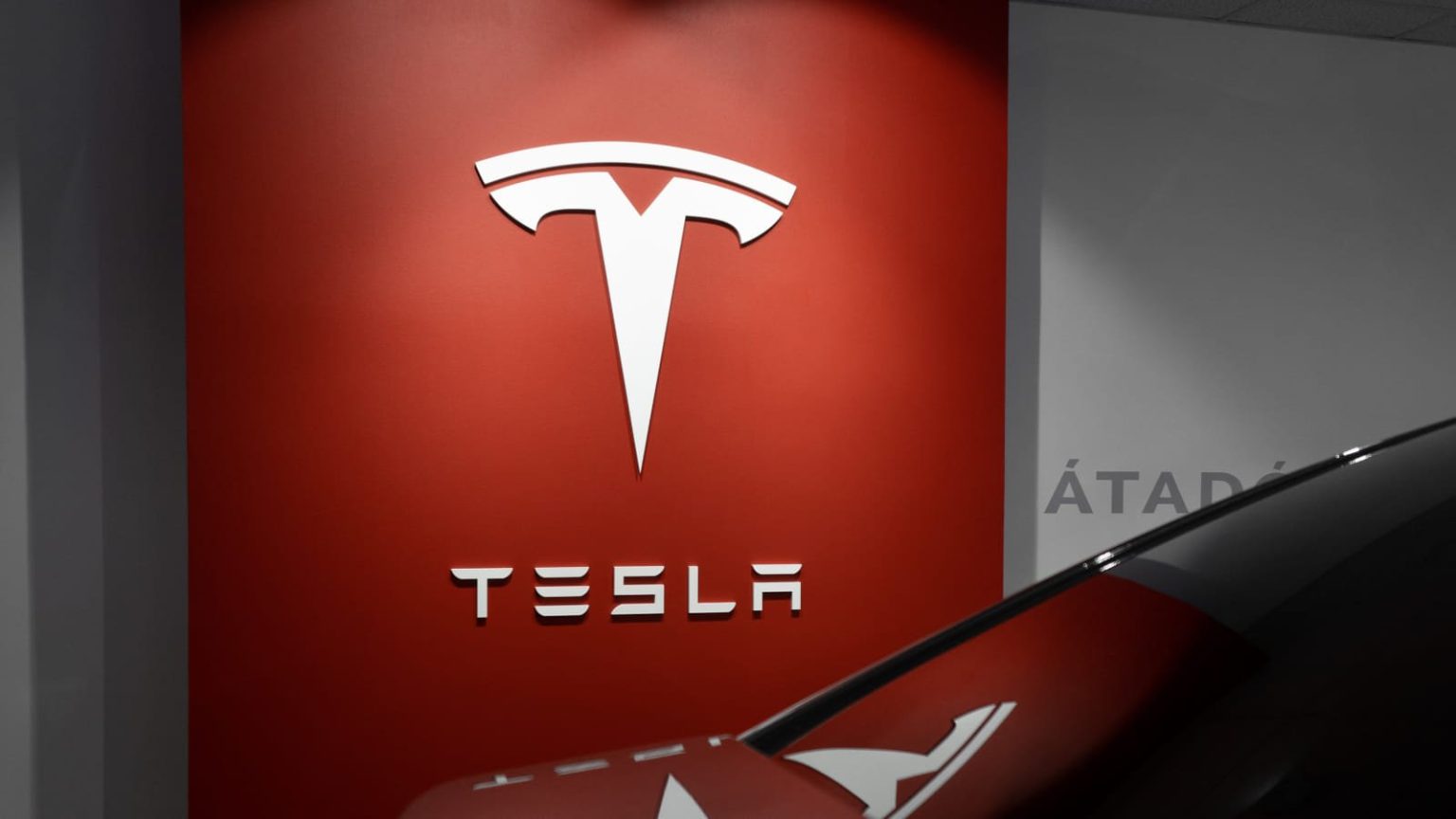 Tesla Shares Slide Over 7% as Political and Competitive Pressures Mount ...